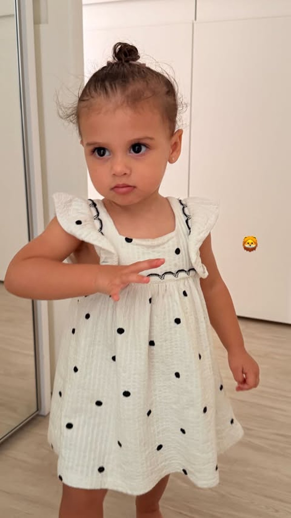 Amanda Kimberlly mostra Helena, sua filha com Neymar, após susto em casa