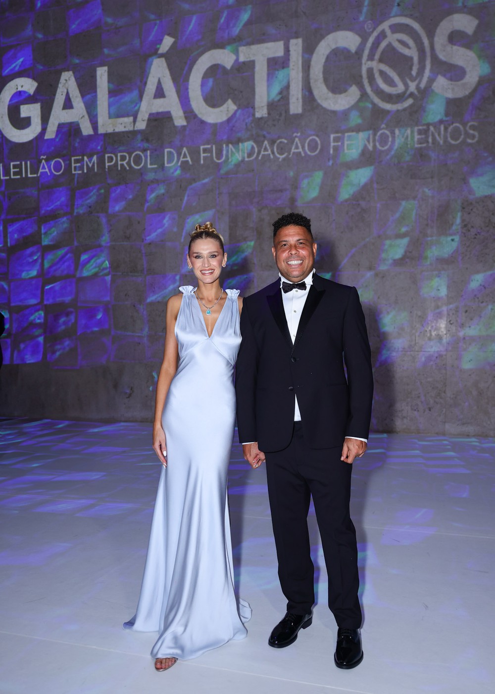 Leilão beneficente de Ronaldo Nazário e Celina Locks terá experiências ...