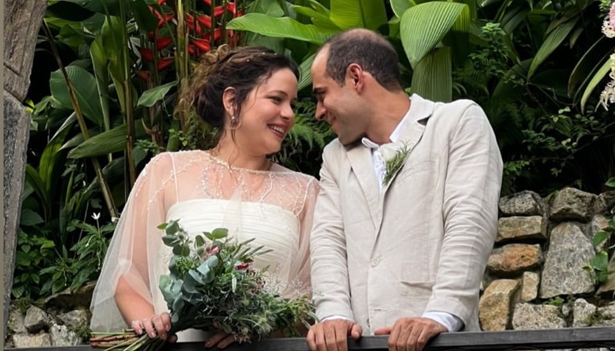 Leandra Leal e Guilherme Burgos abrem álbum de casamento