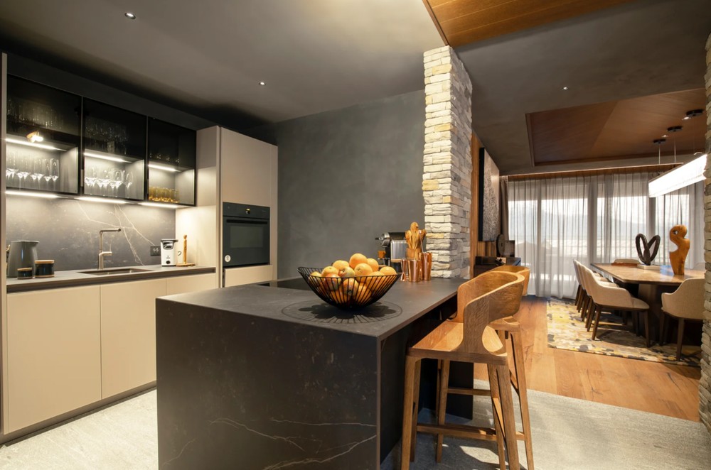 Roberto Justus e Ana Paula Siebert se hospedam em resort de esqui com ...