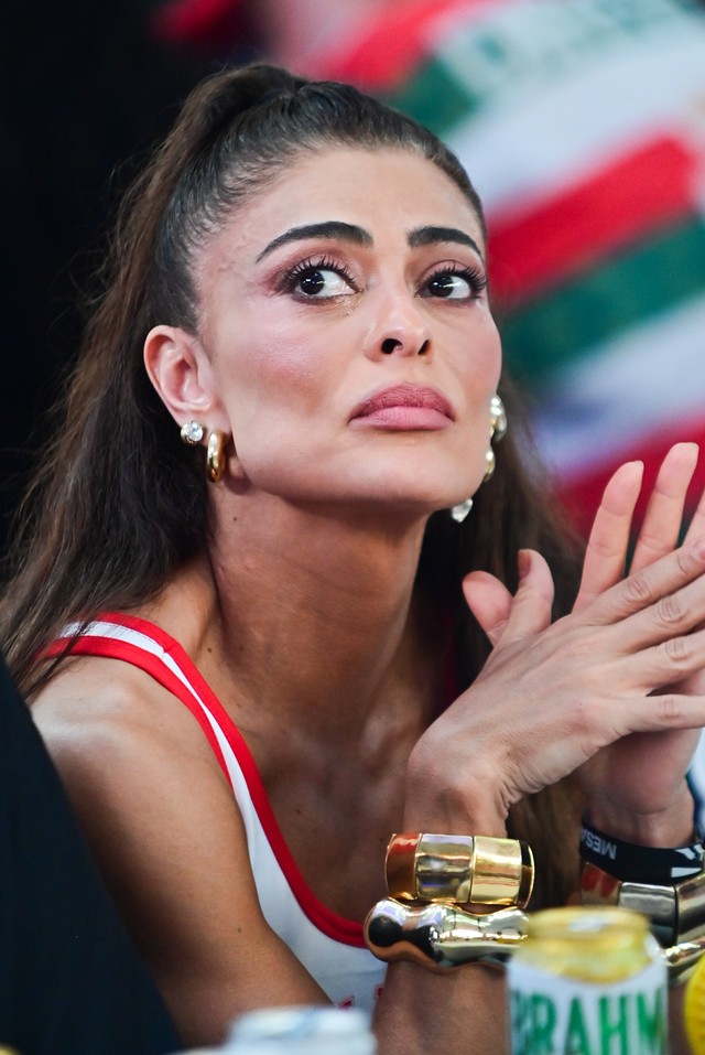 Choro, alegria, tensão: as reações da rainha Juliana Paes à vitória da ...