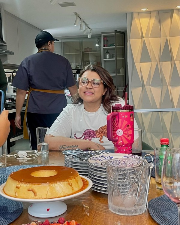 Laura Fernandez, mãe da neta de Preta Gil, faz homenagem à cantora: 'A ...