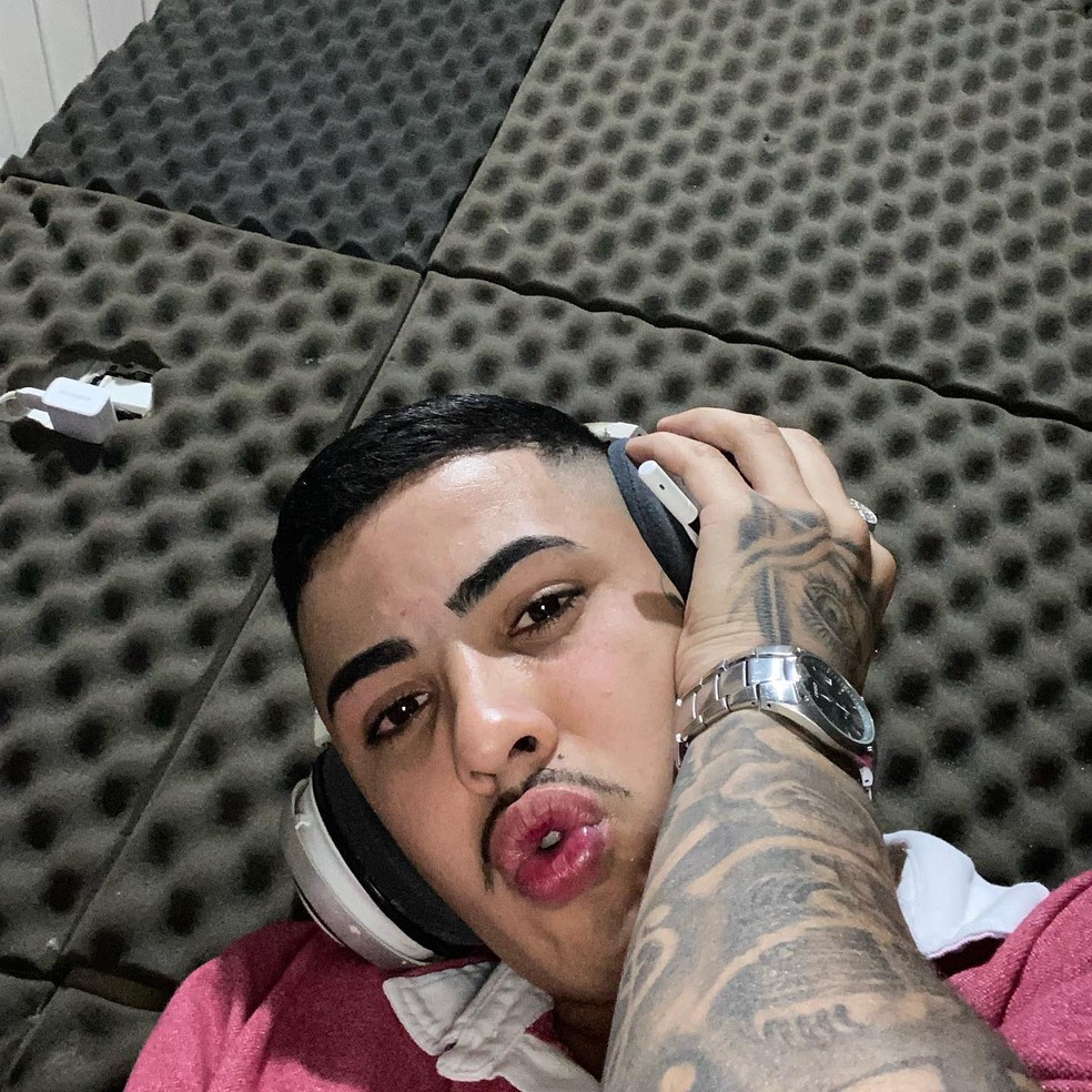 Funkeiro de 24 anos é morto a tiros após discussão em bar de São Paulo