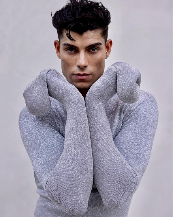 Saiba quem é Lucas Castellani, modelo brasileiro presente no Halloween ...