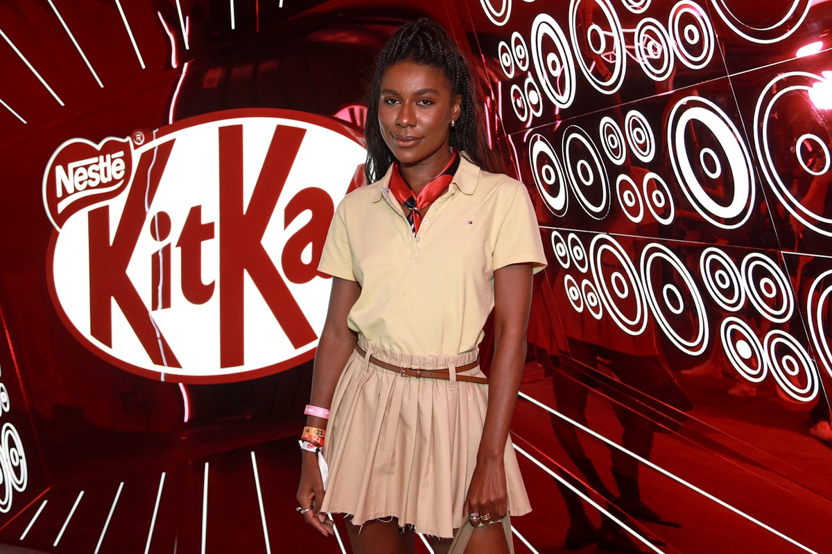 Após viagem, Indira Nascimento curte o Rock in Rio: 'Solteira e feliz'