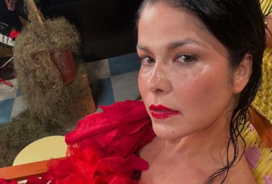 Samara Felippo resgata momentos marcantes de 2024 em série de fotos