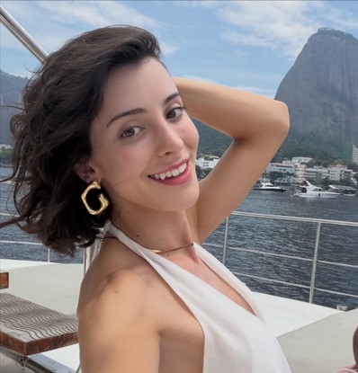 Saiba tudo sobre: Bella Longuinho