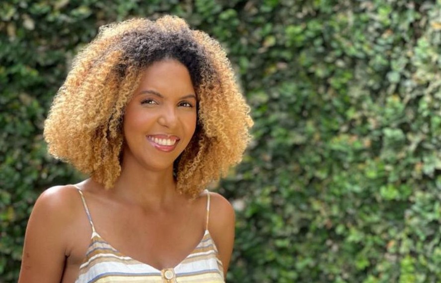 Deficiente visual, Nathalia Santos detalha impacto em 'Todas as Flores ...