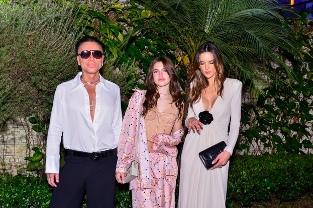 Saiba tudo sobre: Maya Massafera