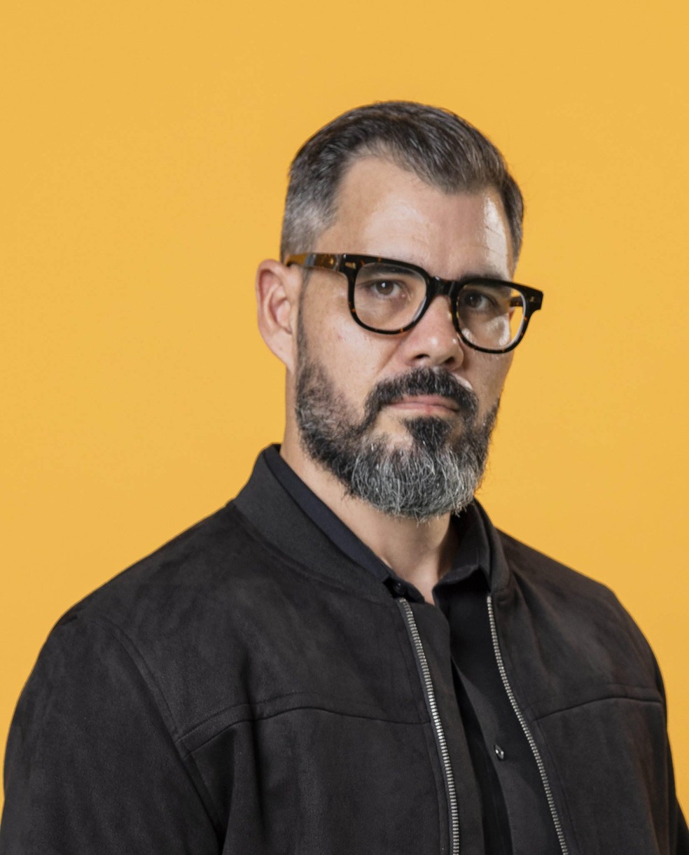 Juliano Cazarré sobre 'Fuzuê': 'Cenas de pura vilania e momentos farsescos'