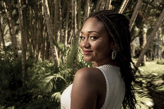 Saiba tudo sobre: Sarah Aline