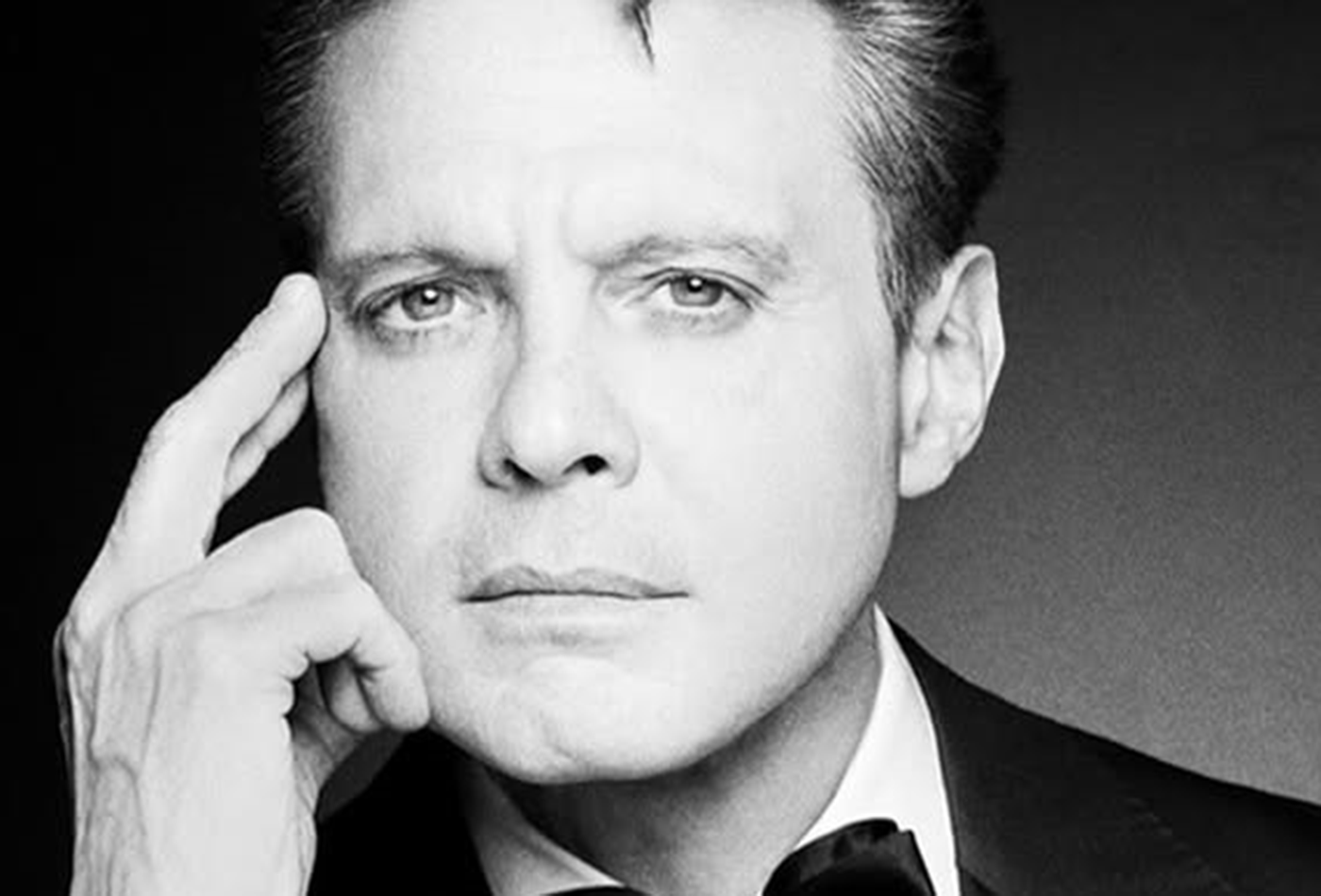 Luis Miguel tem alta após cirurgia cardíaca delicada nos EUA e volta ao ...