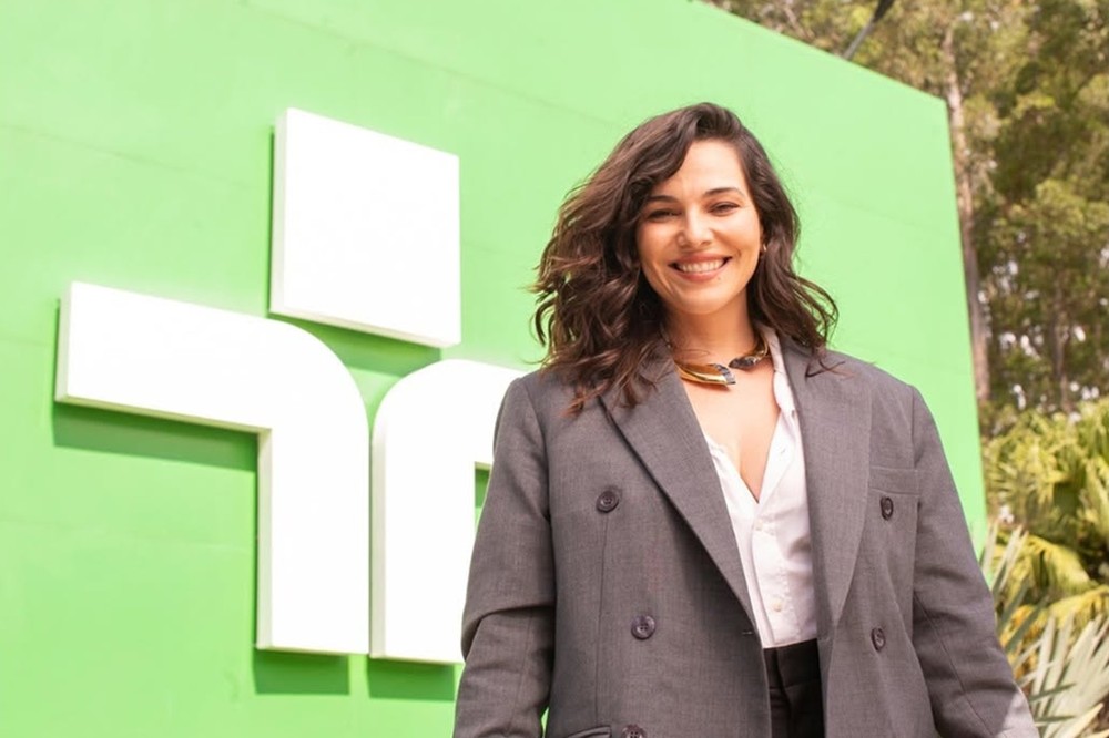 Tainá Müller conta como saiu 'de uma vida toda de escassez financeira'