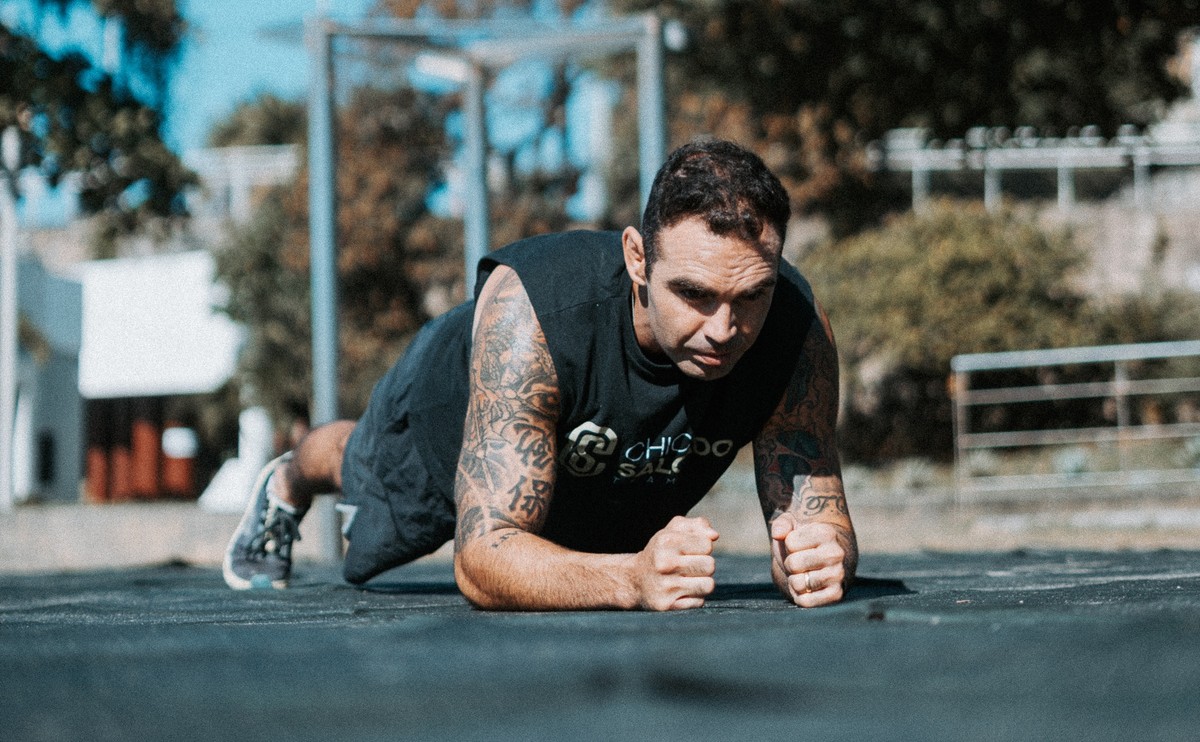 Chico Salgado Ensina: O que é core e por que não negligenciá-lo no treino?