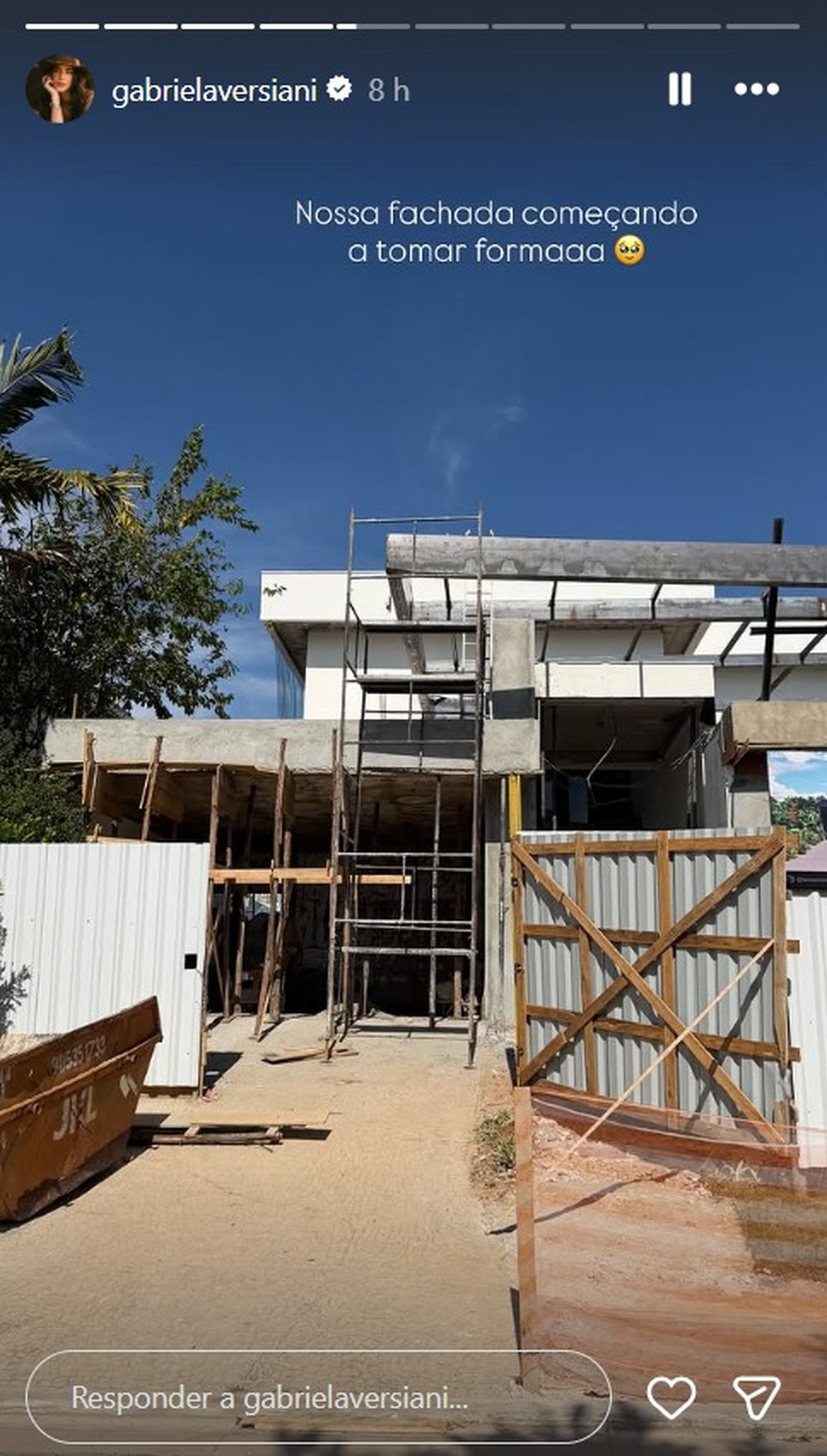 Gabriela Versiani exibe fachada e detalhes de mansão onde vai morar com ...