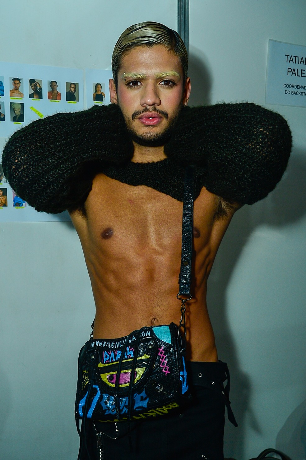 Em meio a rumores de affair, Bruna Griphao prestigia desfile de Gabriel ...