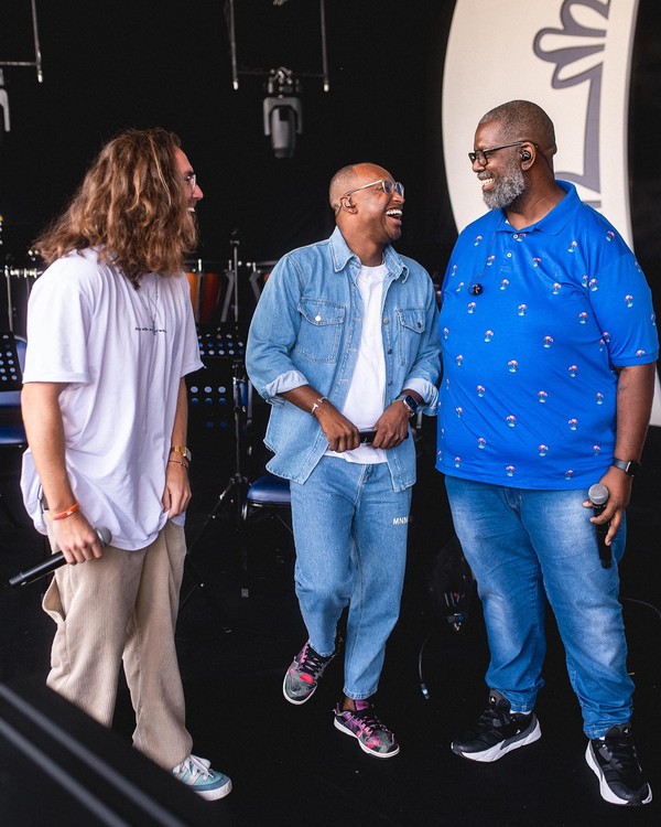 Daniel recebe Thiaguinho, Péricles e mais em show no interior de São Paulo