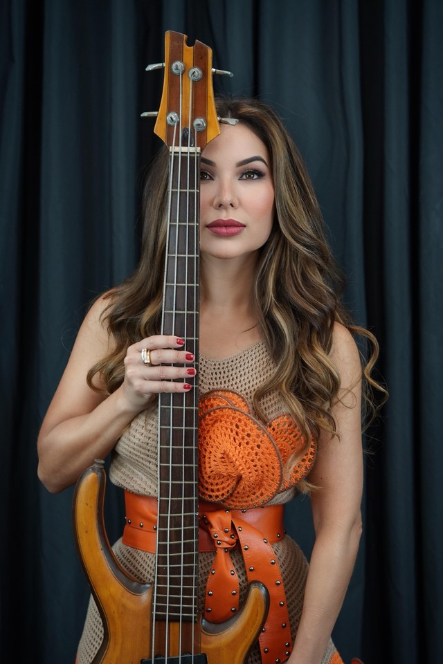 Liah Soares celebra sucesso de 'Amor pela Metade', tema romântico de ...