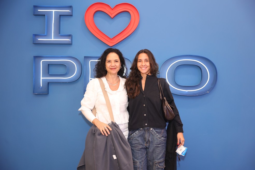 Murilo Benício, Antônio Negrini e mais famosos prestigiam Denise ...