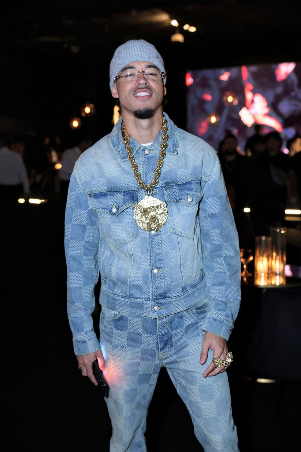 L7nnon celebra aniversário de 30 anos e lançamento de novo álbum com ...