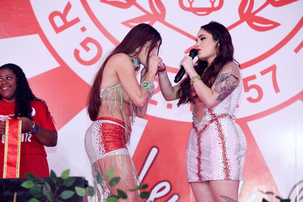 Presidente mais jovem do Carnaval do RJ, Lara Mara, da Padre Miguel ...