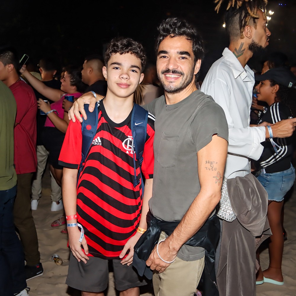 Caio Blat curte show de Matuê com o filho de 13 anos: 'Viramos amigos'