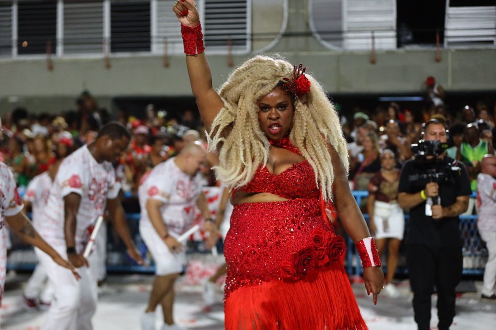 Cacau Protásio vai a ensaio e fala dos 30 kg a menos: 'Não conseguia ...