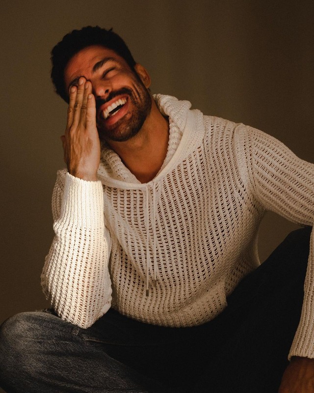 Cauã Reymond avalia sucesso na TV e revela cuidados após os 40 ...