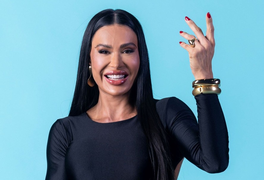 Gracyanne Barbosa mostra antes e depois e explica mudanças no corpo ...