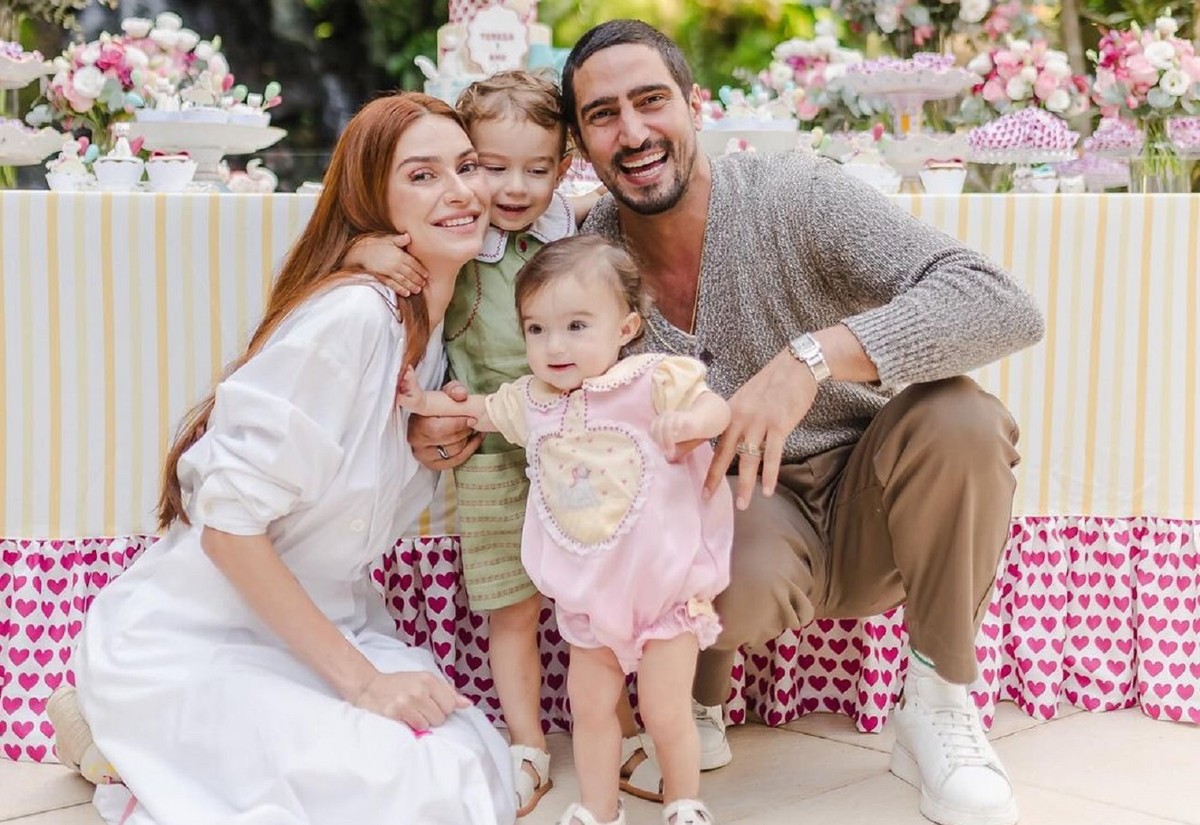 Thaila Ayala sobre primeira novela com o marido e volta após ...