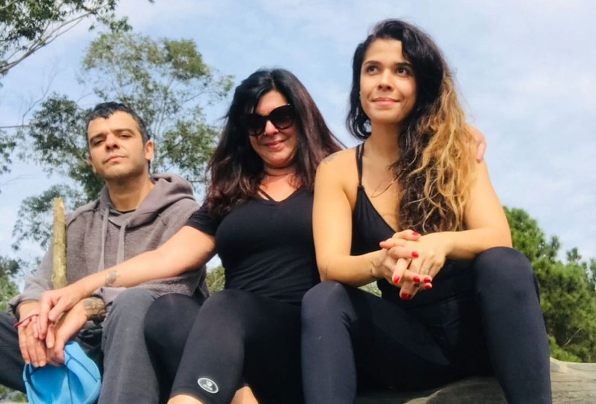 João Rebello e irmã, Maria Carol, nascidos no mesmo dia, comemoram ...