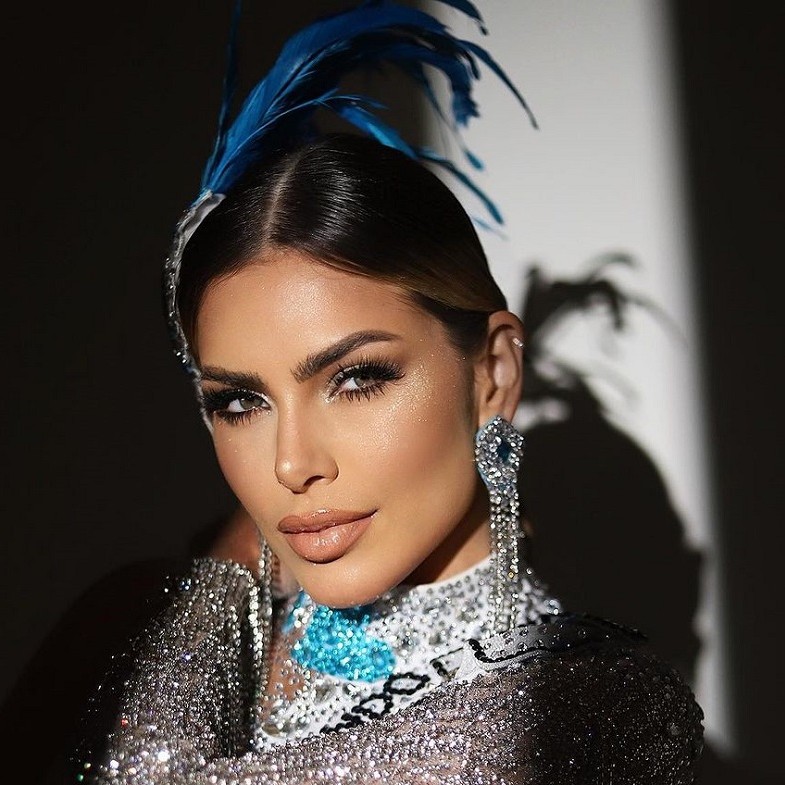 Saiba tudo sobre: Erika Schneider