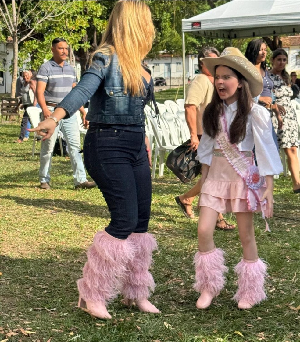 Leandra Leal e Carolina Ferreira aparecem em bastidores de 'Coração ...