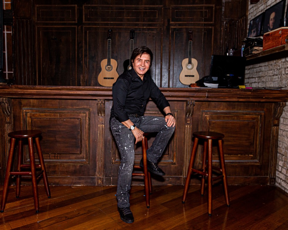 Famosos prestigiam estreia de Lucas Lima como protagonista de musical ...