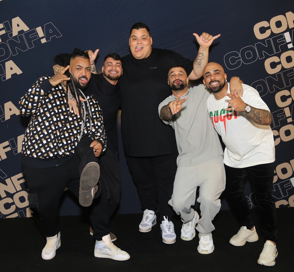 Menos É Mais grava seu primeiro DVD em Brasília