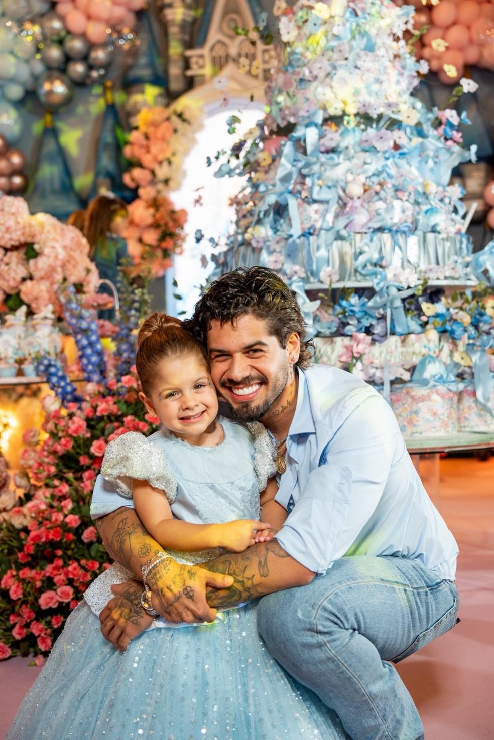 Filha de Virginia e Zé Felipe, Maria Flor completa 3 anos e ganha ...