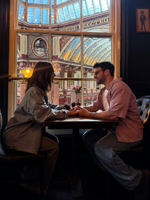 Bianca Andrade abre álbum de viagem a Londres com o namorado, Diego Cruz