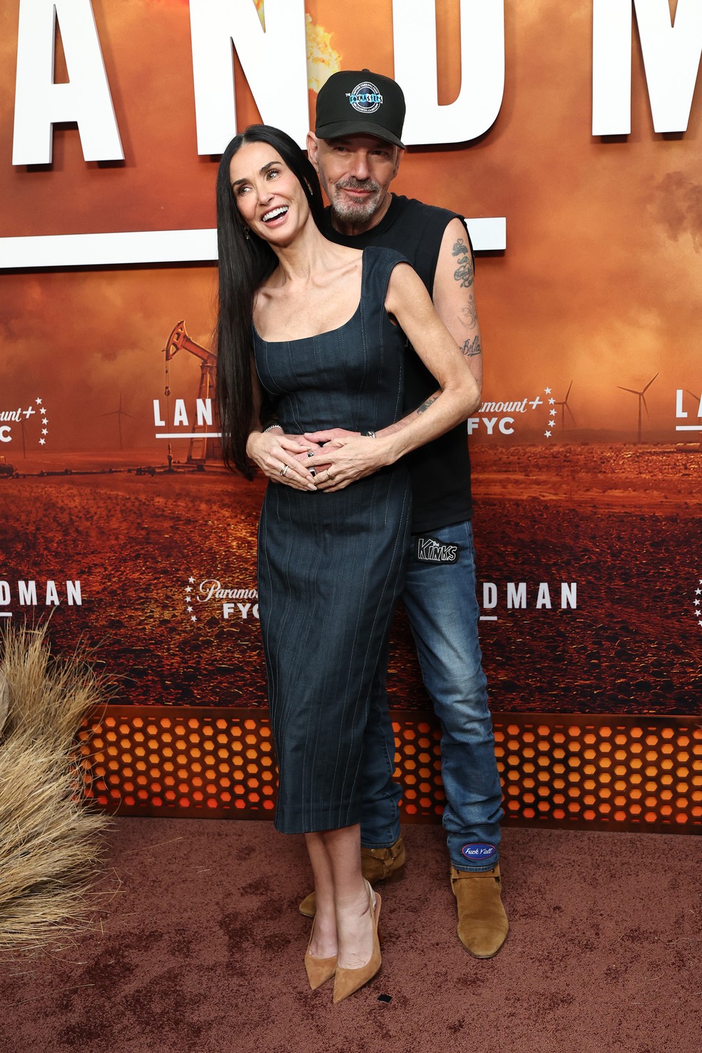Billy Bob Thornton recria pose icônica com Angelina Jolie ao lado de ...