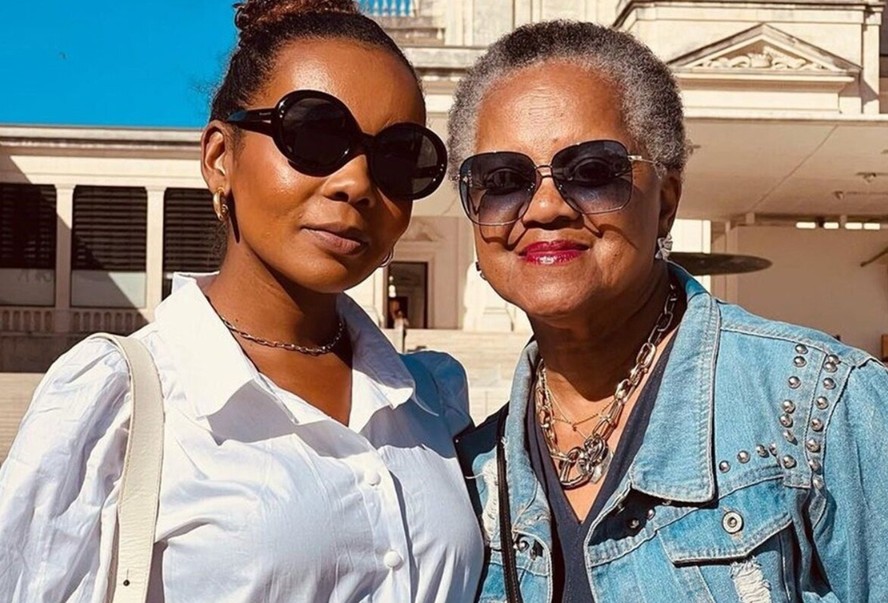 Thelma Assis fala sobre câncer raro da mãe: 'Se demorasse mais para ...