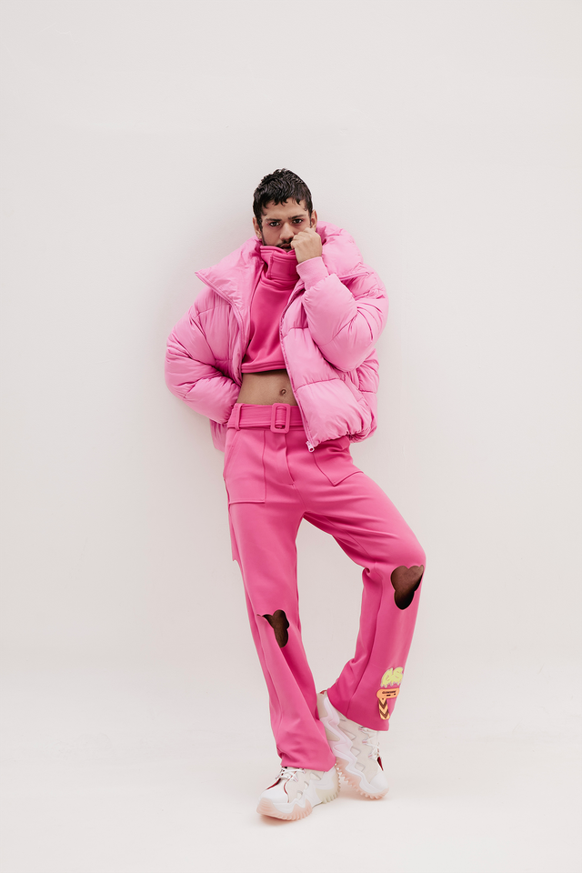 Gabriel Santana é flagrado ficando com influencer trans e web reage ...