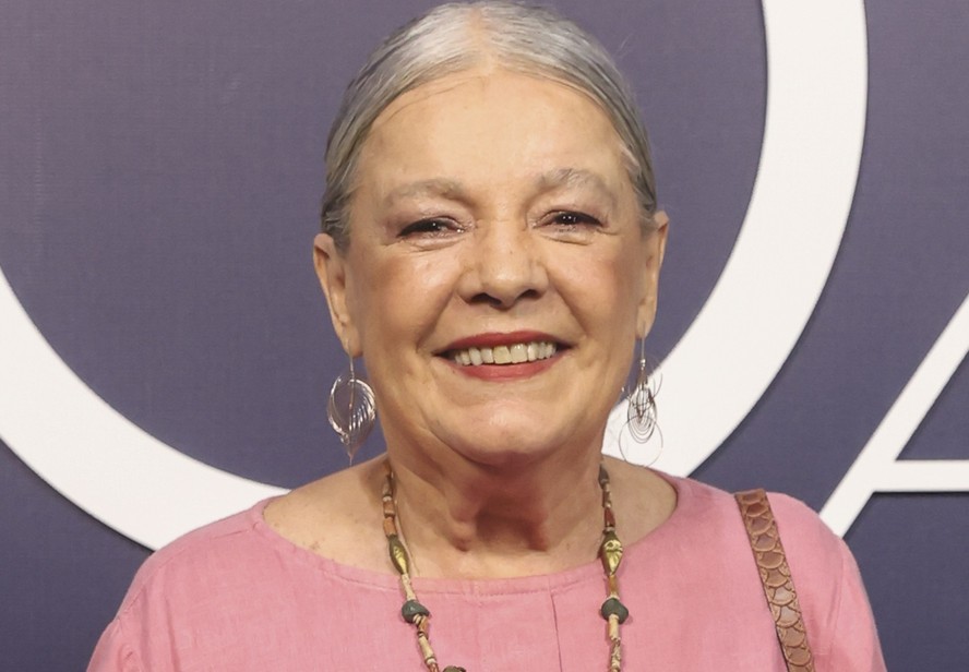 Veterana em 'Garota do Momento', Bete Mendes celebra: 'Amo trabalhar em ...