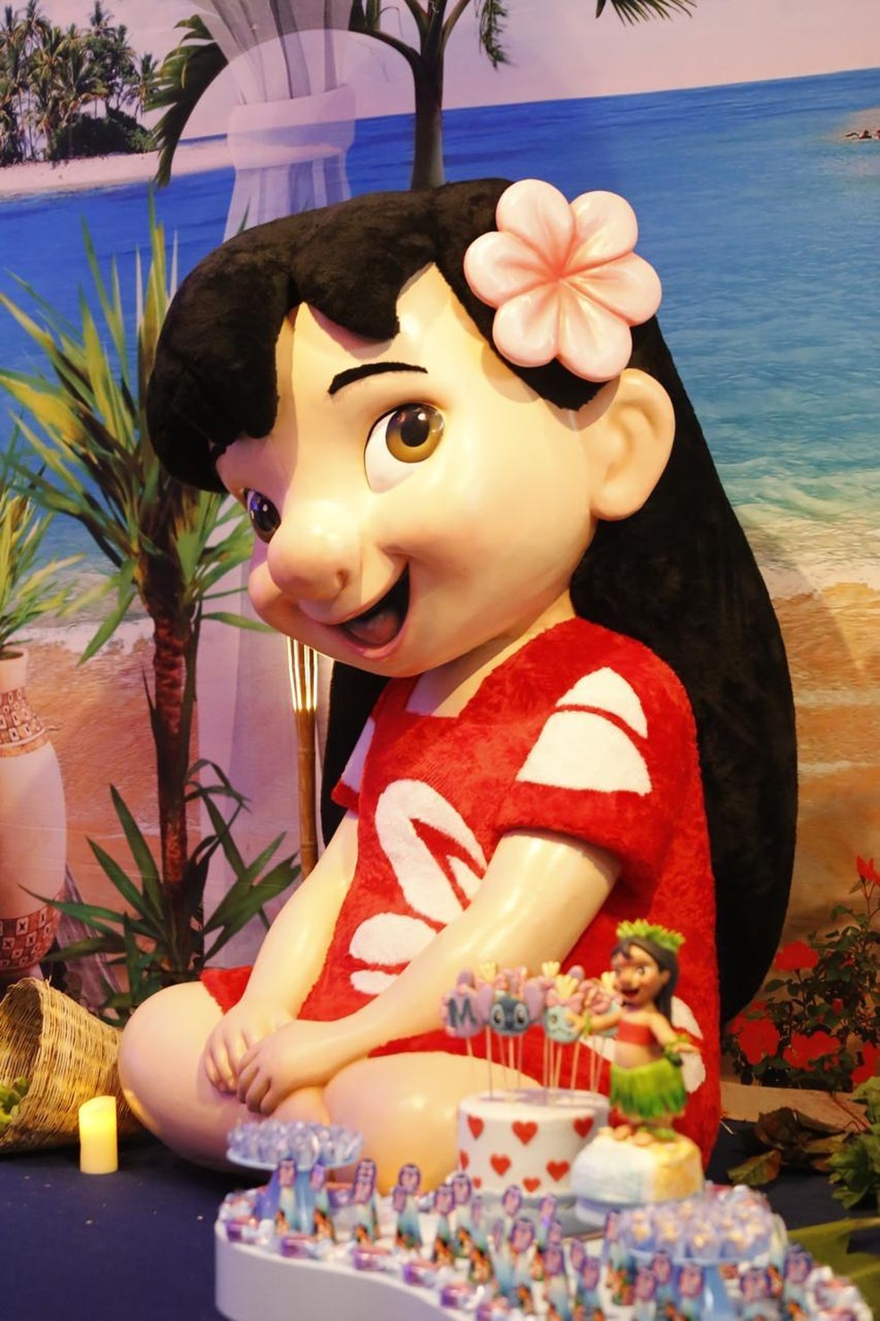 Três dias de montagem, 4 mil doces e mais detalhes do luxuoso aniversário das gêmeas de Ivete ...