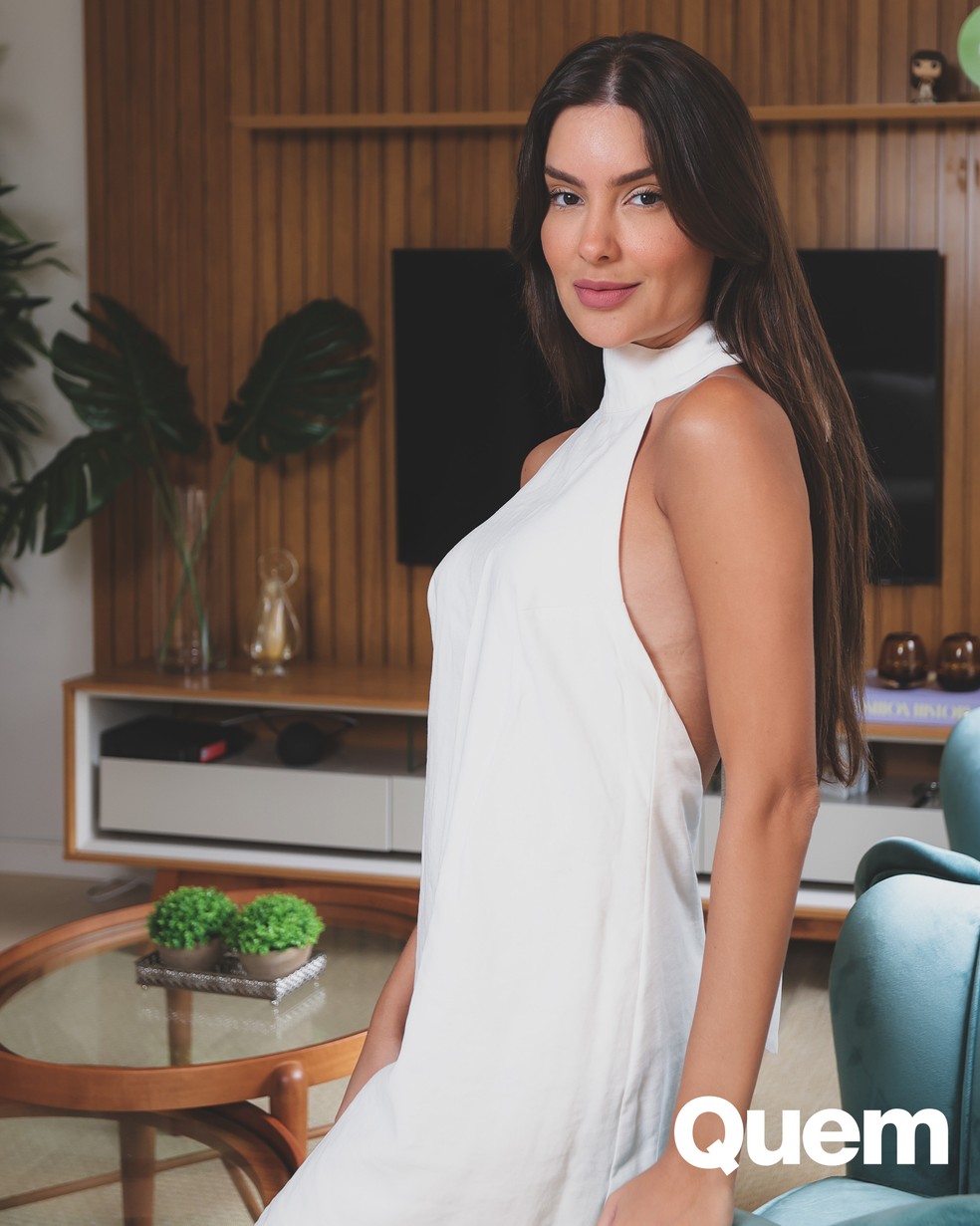 Ex-BBB Thais Braz abre seu apartamento e analisa evolução: 'Tive que ...