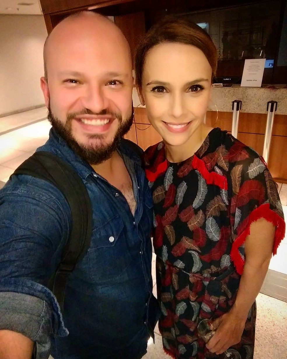 Morre Pedro de Landa, influenciador e jurado teatral, aos 35 anos; famosos lamentam