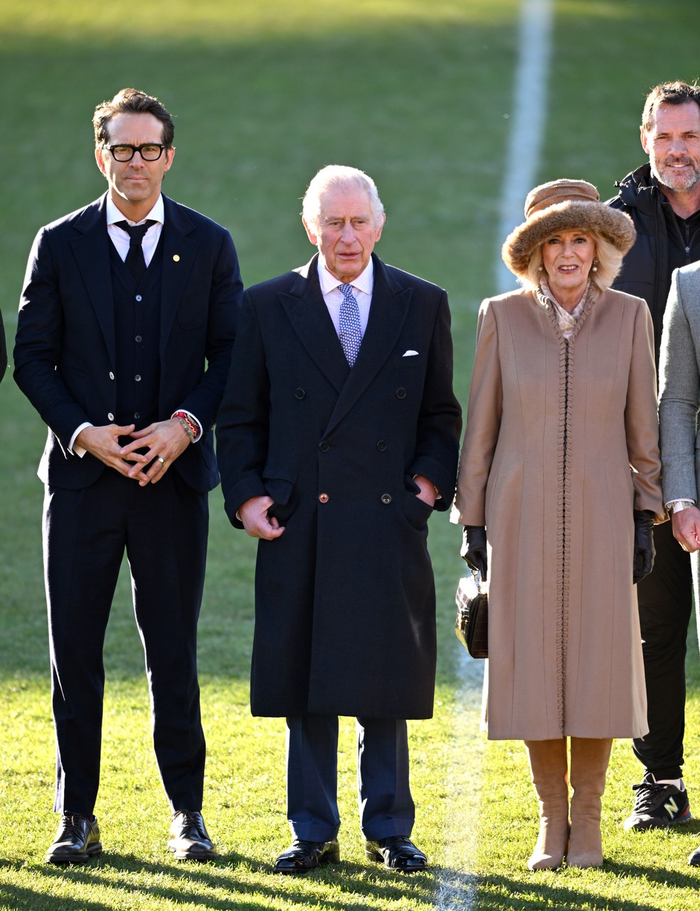 Ryan Reynolds é clicado sorridente em encontro com rei Charles III e ...