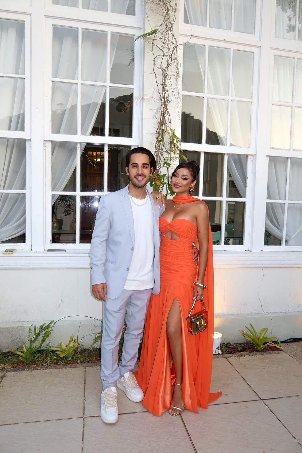 Diogo Melim e Nanda Caroll oficializam casamento