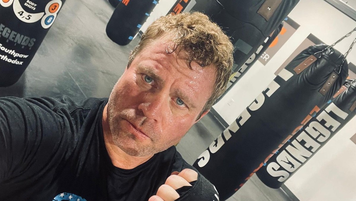 Tim Ballard, que inspirou filme cristão sobre tráfico de crianças, é ...