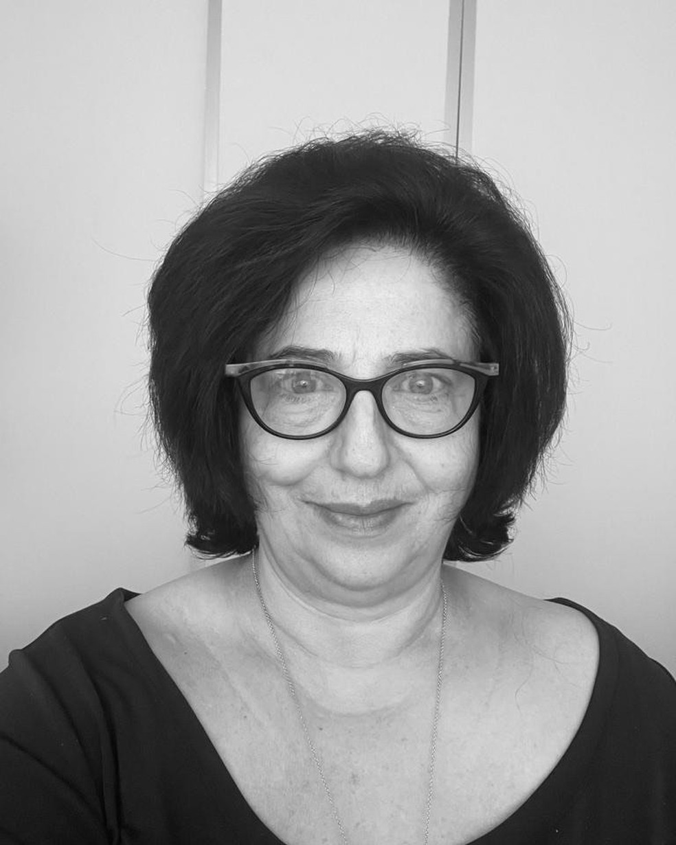 Famosos posam ao natural em desafio de mostrar envelhecimento