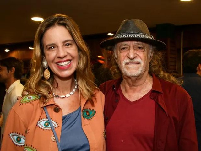 Aos 85, Reginaldo Faria faz aparição rara com os filhos Régis e Marcelo ...