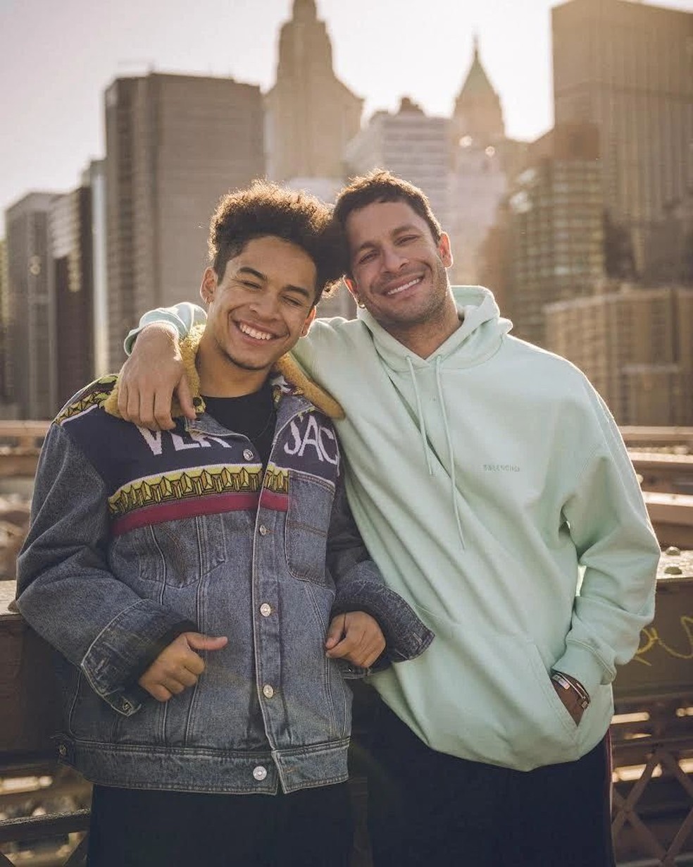 Rainer Cadete e a ex, Lily Alvez, celebram os 16 anos do filho, Pietro